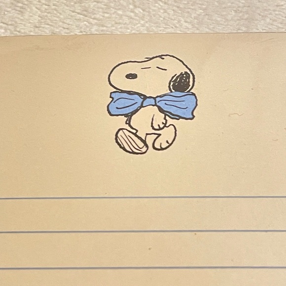 Peanuts | Office | Snoopy Cream Notepad With Big Bow | Poshmark